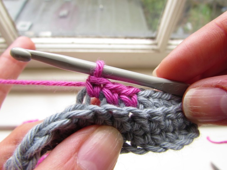 Tutorial: Crochet Colourwork | a crochet journey