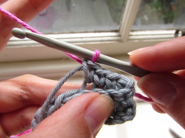 Tutorial: Crochet Colourwork | a crochet journey